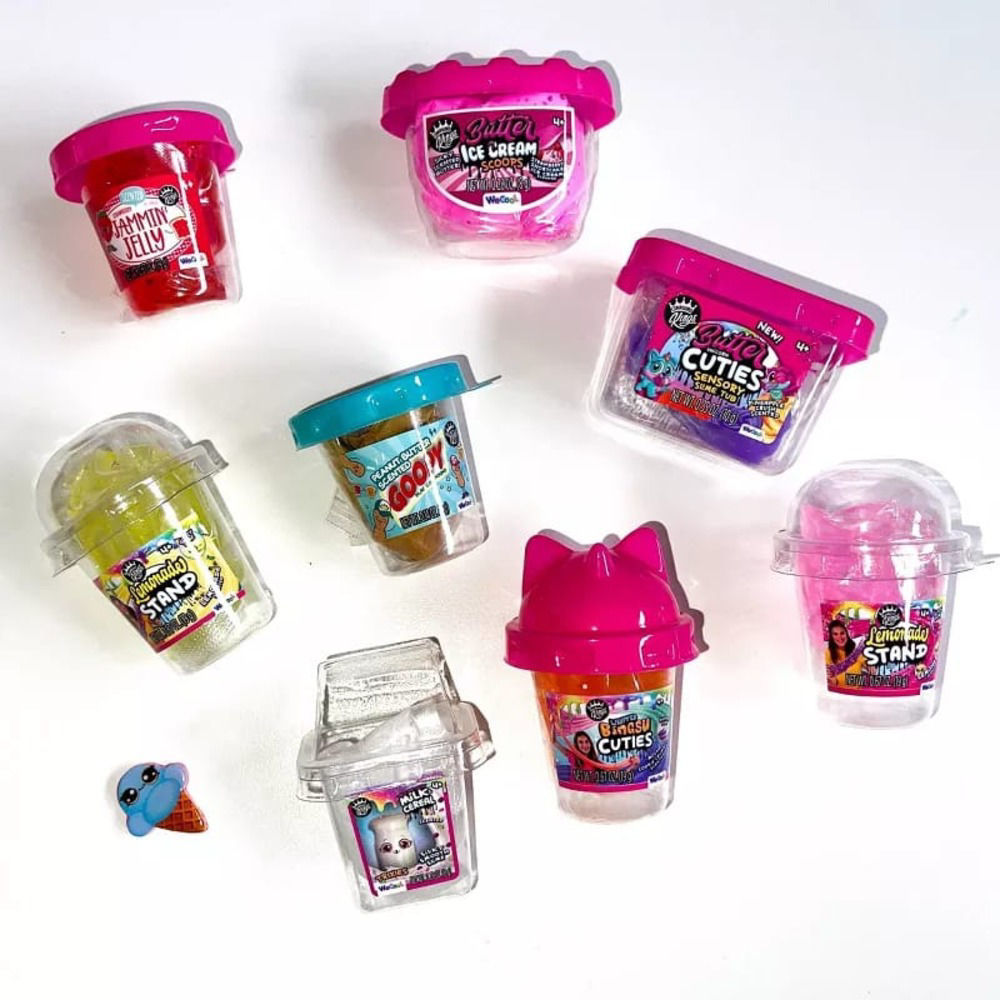 Toy. COMPOUND KINGS ALL STAR MINIS