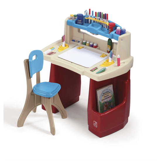 Toy. DELUXE ART MASTER DESK